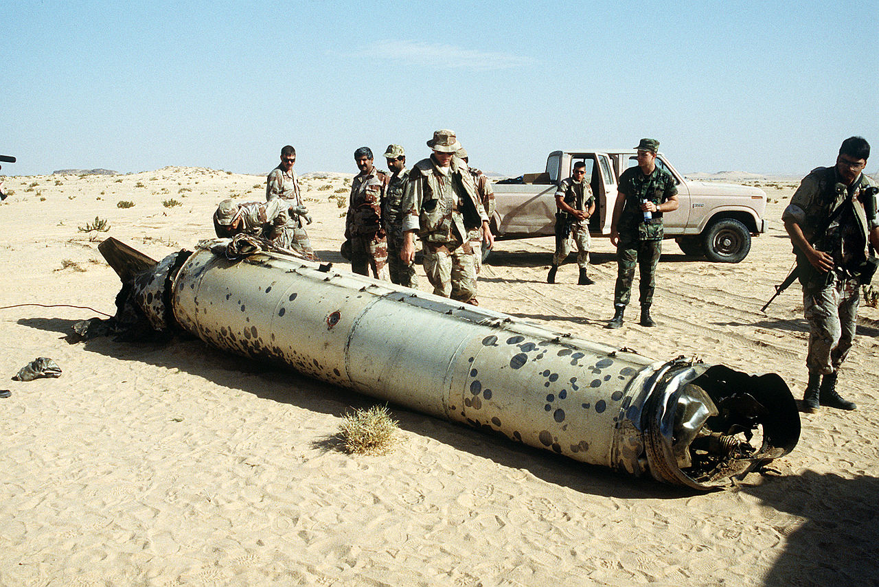 The Guns of August 1990 - Hertog Foundation